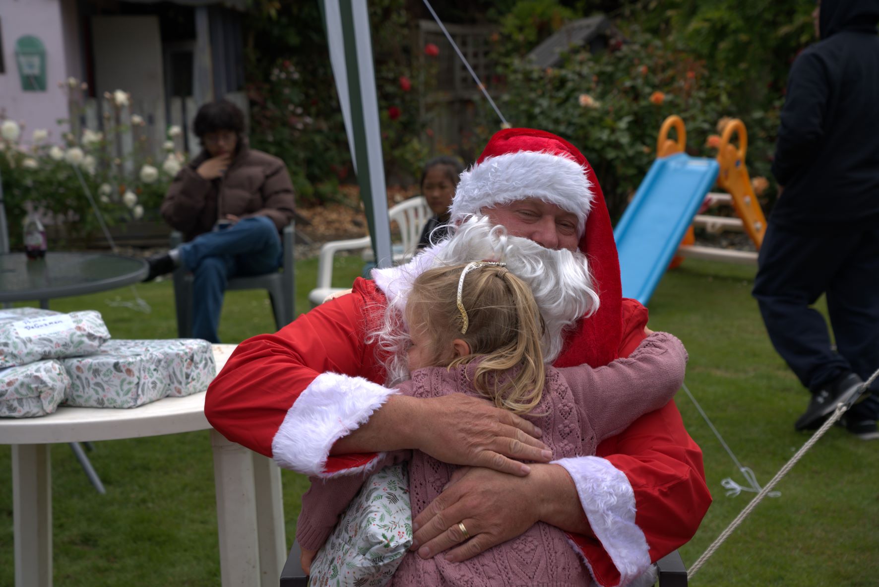 Santa makes special appearance at CrestClean’s Invercargill Christmas ...
