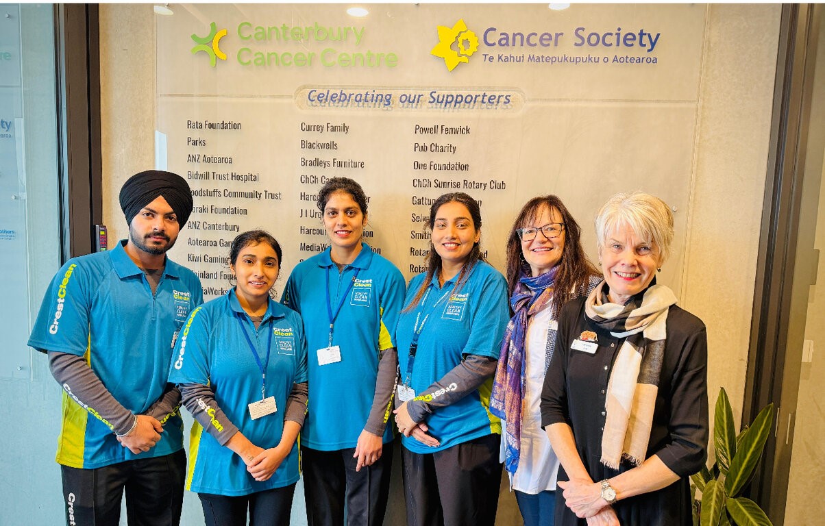 CrestClean proudly supports Cancer Society this Daffodil Day